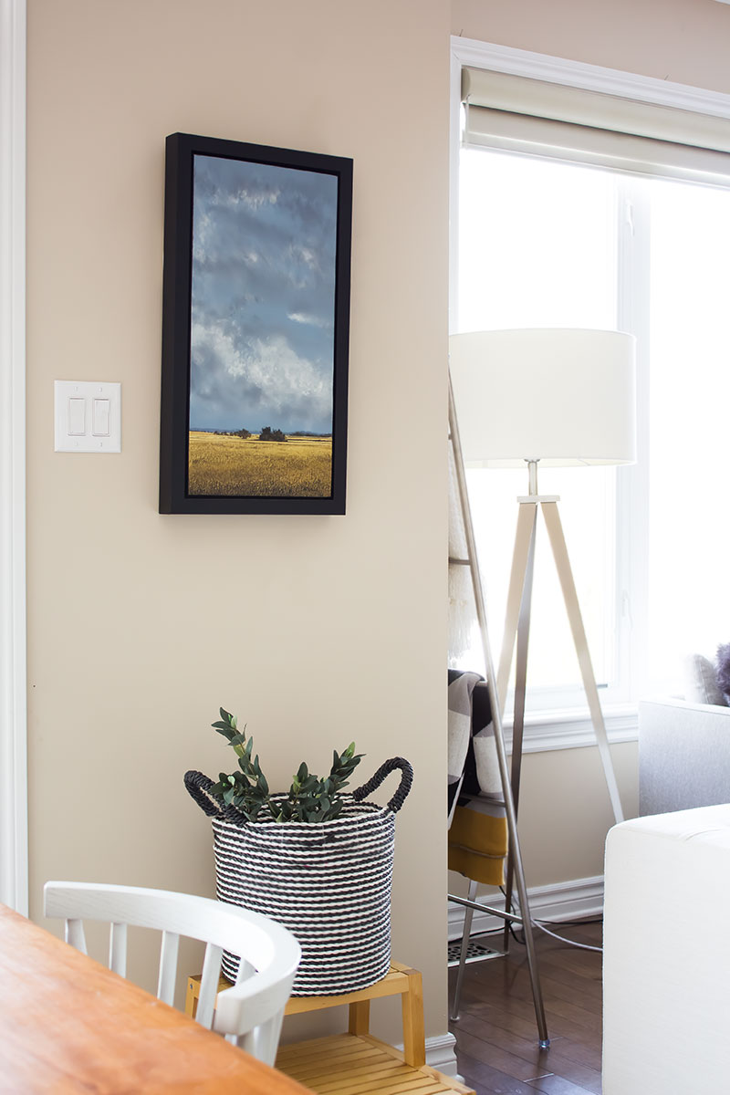 7 Beautiful Artwork Display Ideas - A Pretty Fix