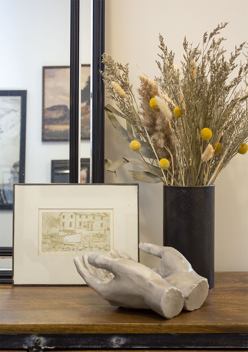 5-Minute Fall Vignettes for a Casual, Rustic Style - A Pretty Fix