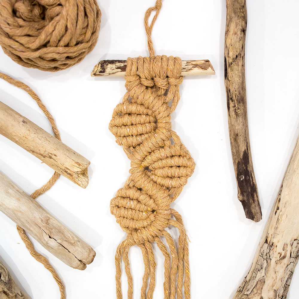 DIY Leaf Vine Macrame Tutorial - A Pretty Fix