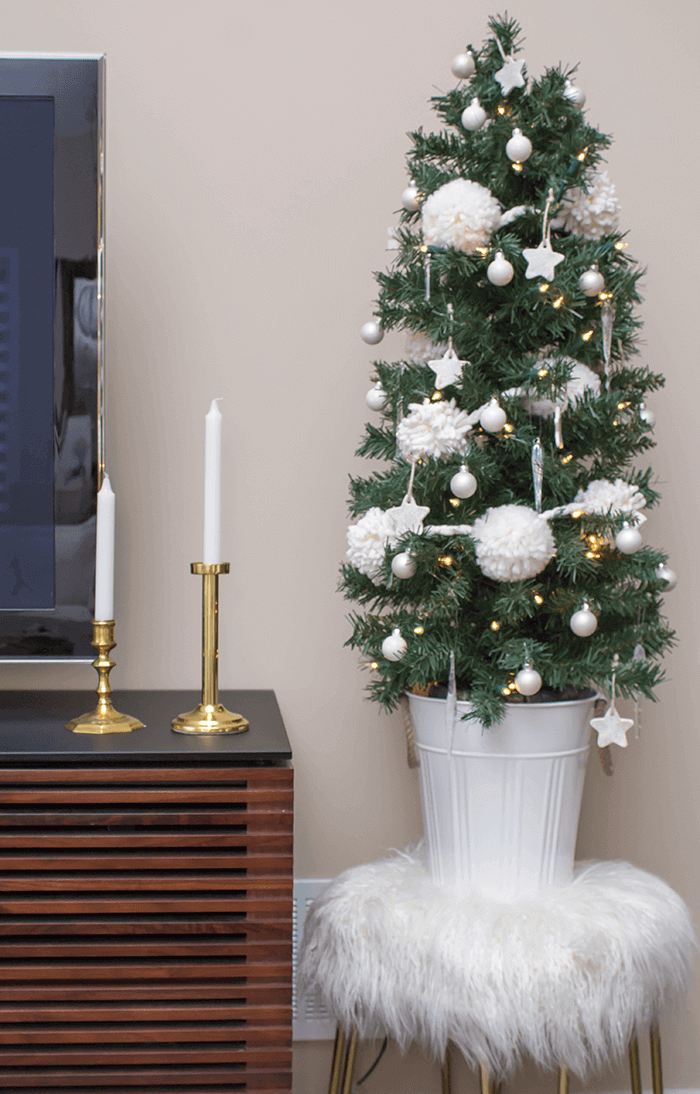 Simple Holiday Vignettes - A Pretty Fix